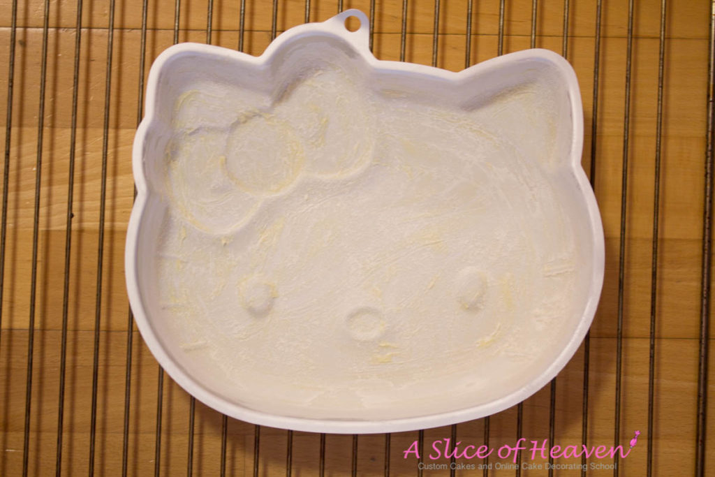 Easy Homemade Hello Kitty Cake - A Slice of Heaven