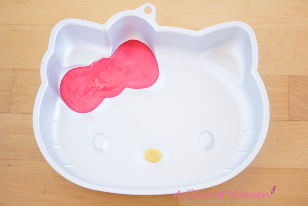 Easy Homemade Hello Kitty Cake - A Slice of Heaven