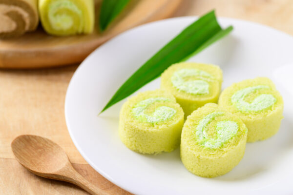 Cake Roll Recipes Around the World: A Delicious Global Treat - A Slice ...